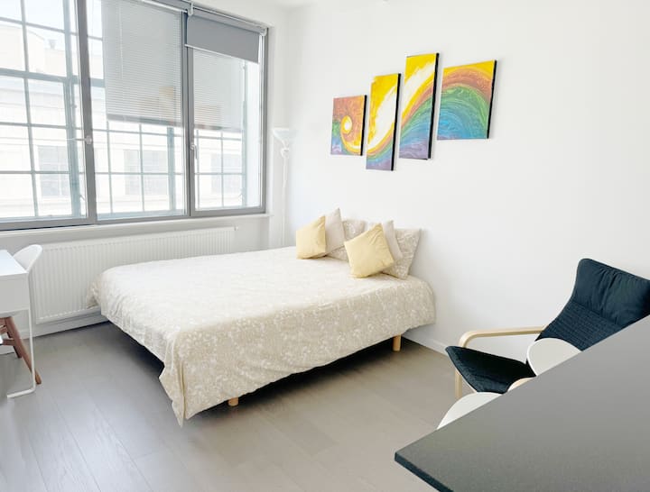 Brussels City Center New Studio Near Grand Place - Bruselas, Bélgica