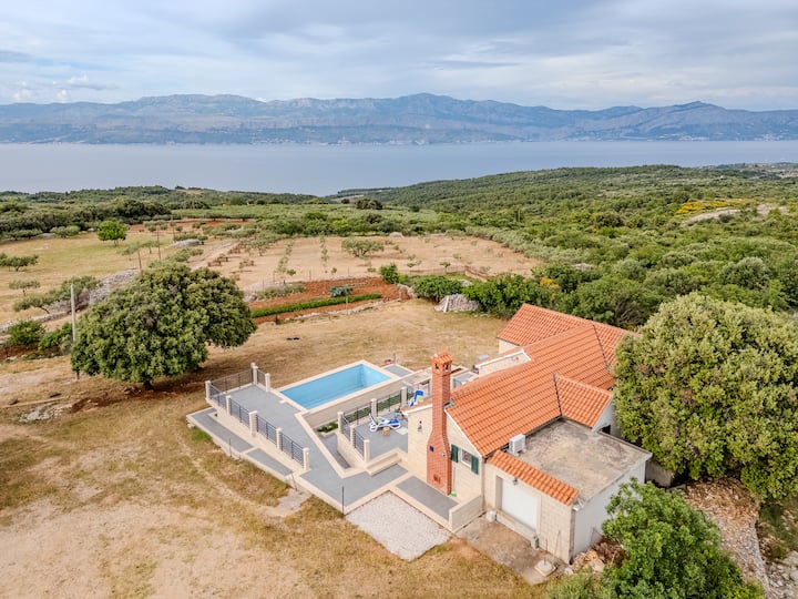 New Perfect Holiday Home With Private Pool For Two - Postira