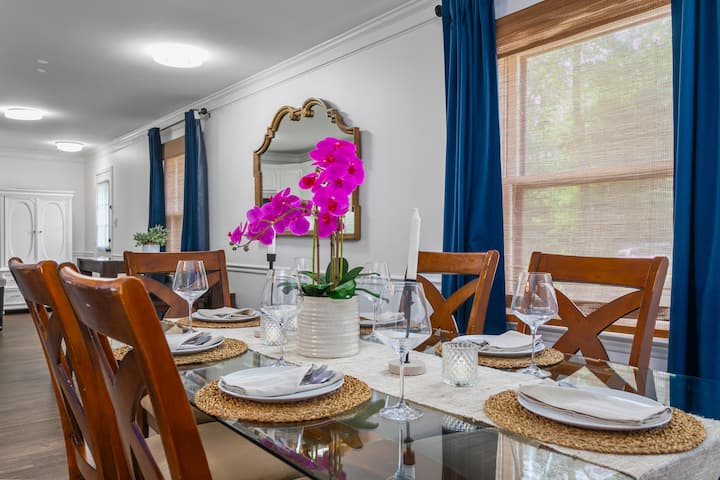 Lunazul: Renovated 4br Getaway Gso-fire Pit Nights - 그린즈버러