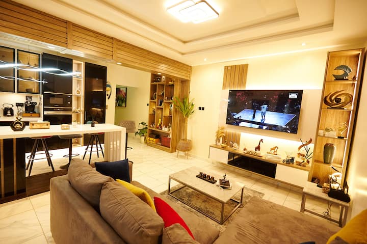 Elysee-exquisite 2bd Apmt In A Prime Location - Nigeria