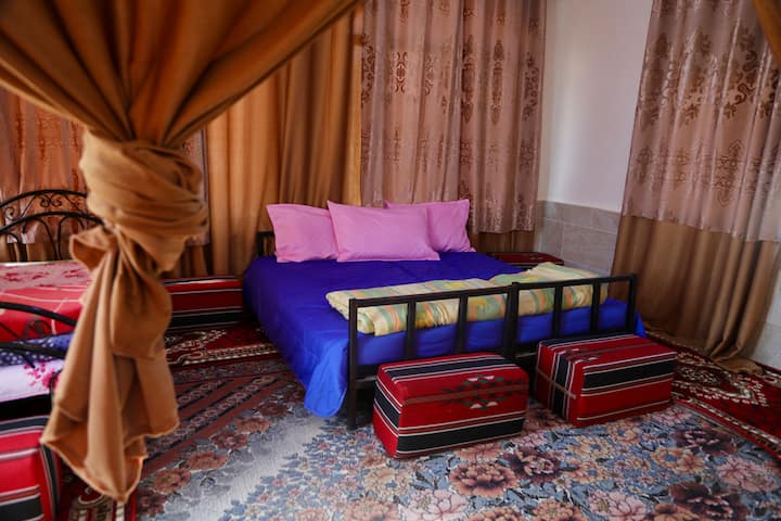 Private Room With A Local Family Experience - Jordan