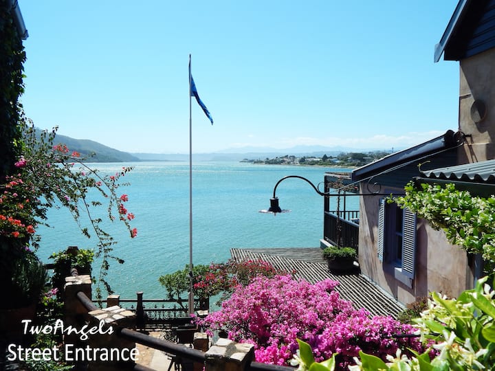 Twoangels Luxury Apartment (3 Bedrooms) - Knysna