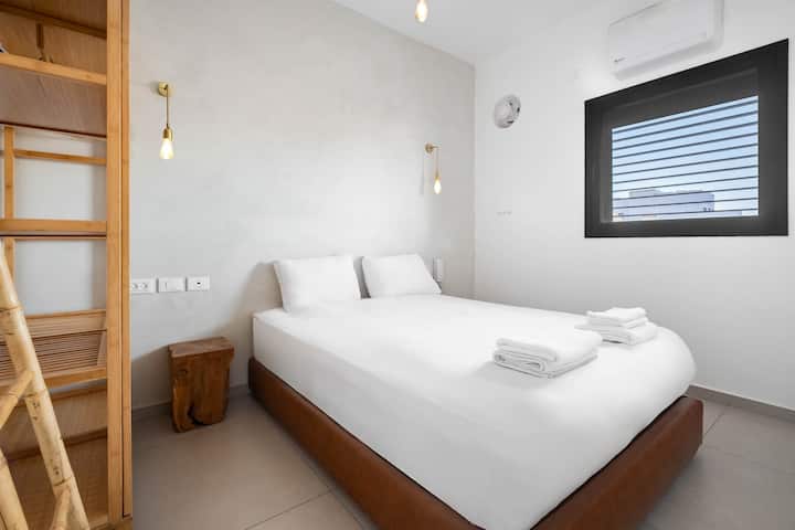 Chic Urban 4th Flr 1br Apartment W/ Washer&balcony - Tel-Aviv