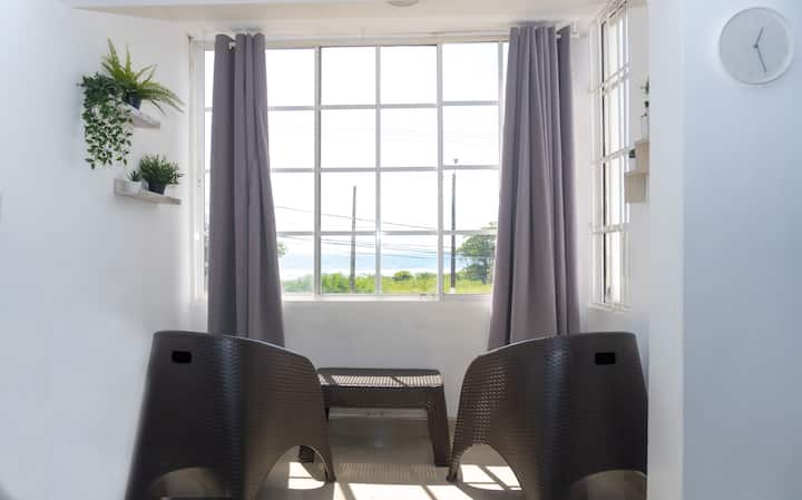 Vista Al Mar. Cerca De La Playa Y Con Piscina. - Dominican Republic