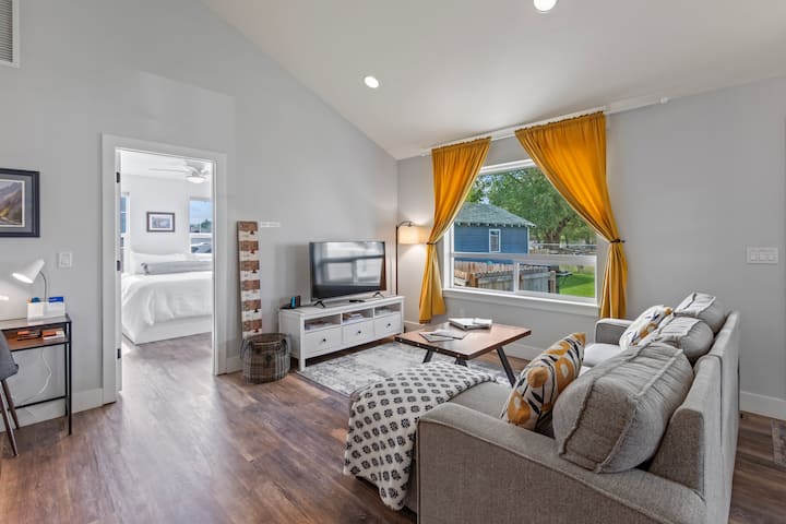Mountain View Home With Fenced Yard - Montrose, CO