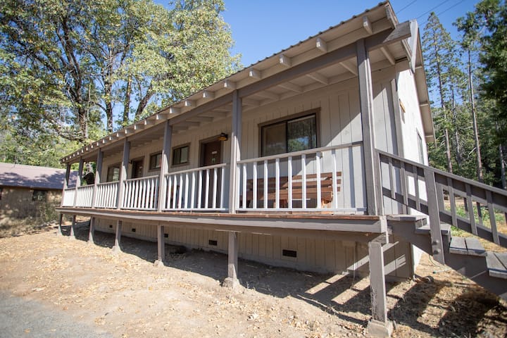 Shadrack 1 Cabin In Camp Sierra, Near Shaver Lake - 亨廷頓湖