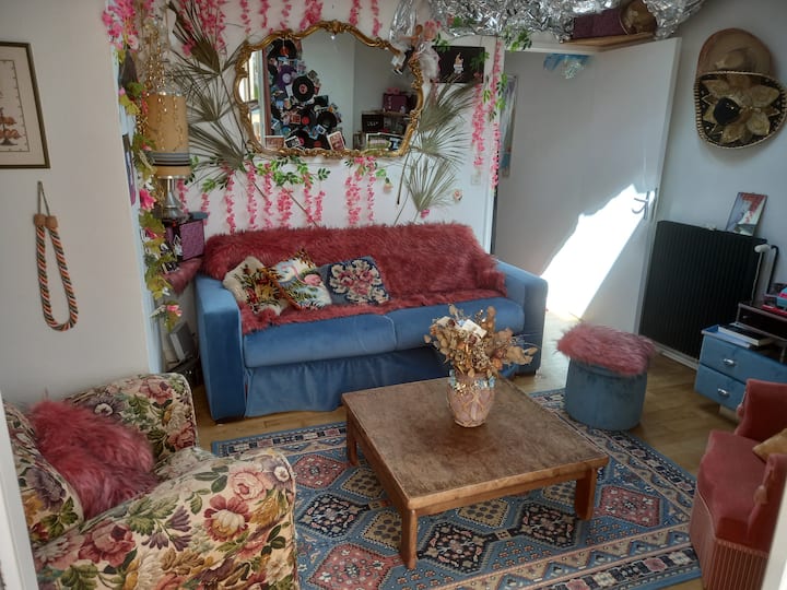 La Petite Maison Et Ses Quatre Vélos - Rezé