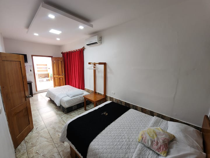 Costa Del Sol Galapagos - Puerto Ayora