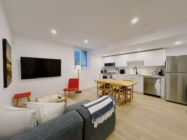 Cozy Modern 1br In Wortley Village | Wi-fi&parking - London