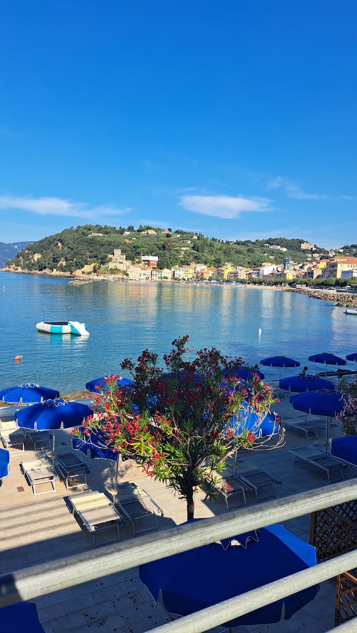 San Terenzo A Due Passi Dal Mare Con Parcheggio - Lerici