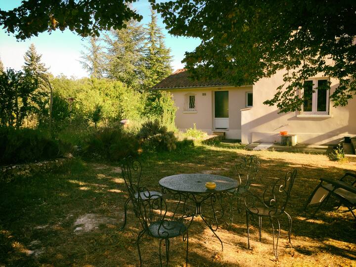 Studio Avec Salle De Bain - Ribérac