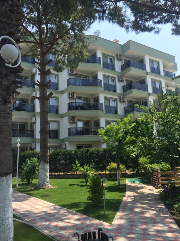 Vivez Des Vacances Chaleureuses à Opus Apart Hotel - Kuşadası