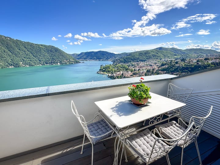 ★Il Chierico. New/ Ac/lake Views/terrace/parking★ - Cernobbio