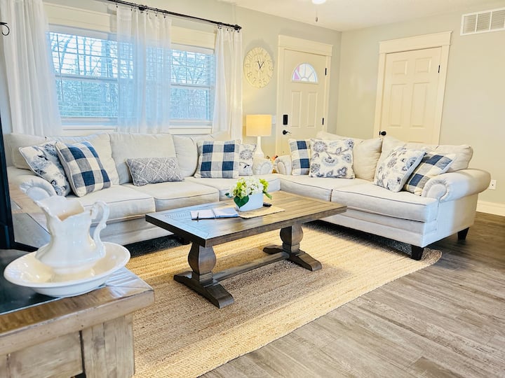 4br Sleeps 12 View Peaceful Family Lake Shopping - Eureka Springs, AR