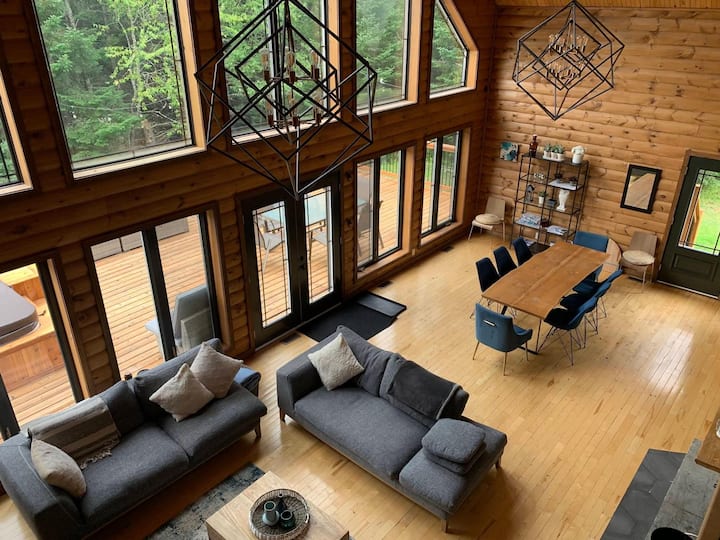 Amazing Chalet Fireplace Spa & Sauna In Tremblant - Québec
