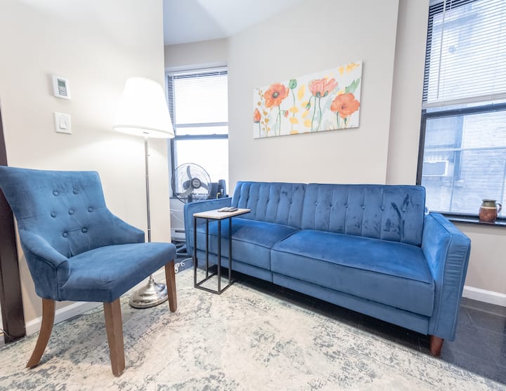 ★ Amazing 2 Bedroom Apt 1/2 Block To Central Park★ - Manhattan, NY