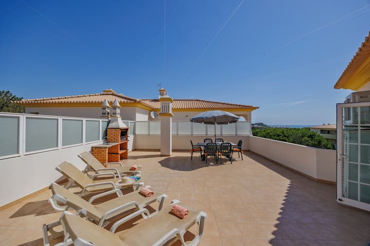 Appartement Avec Vue Sur La Mer Et Terrasse Privée - Albufeira