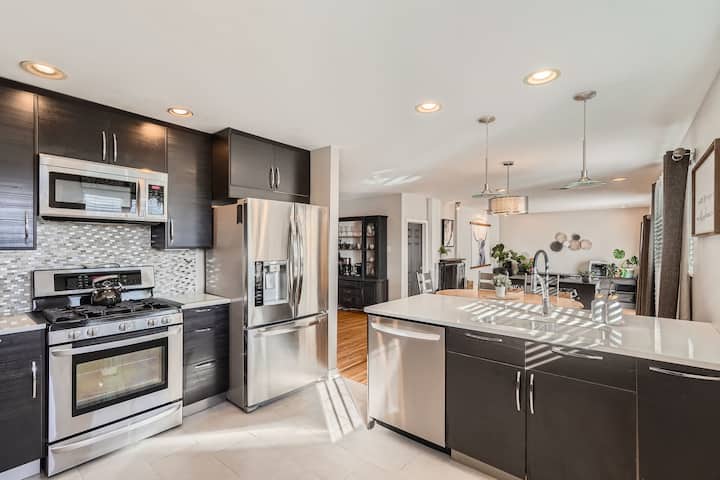 Work/family Ranch Style Home - Golden, CO