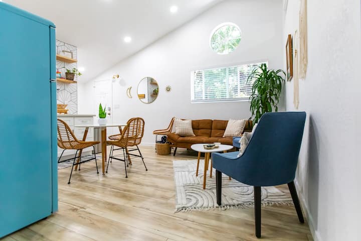 ✨Brand New Guest Suite✨2min To Beach + Parking! - San Juan Capistrano