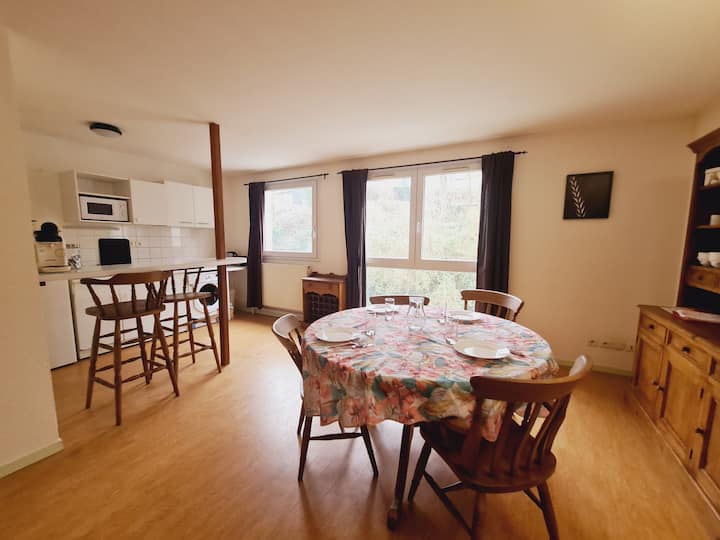 ->Jeanne -2 Chambres - Parking Privé Gratuit Wifi - ルーアン