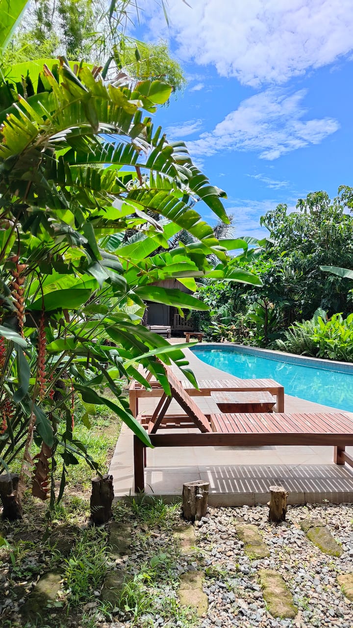 Villa Isabelle
Vacation House Tagaytay - Amadeo