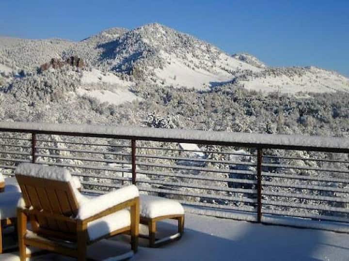 Views Of Boulder And The Rockies From Your Balinese Day Bed - Boulder, CO