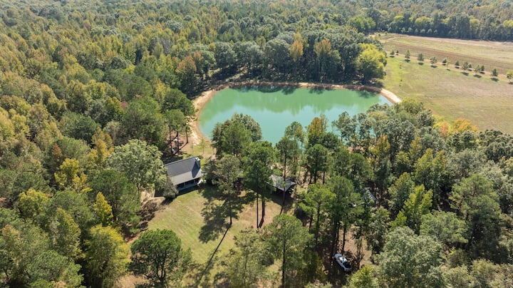 Gameday Getaway Near Tuscaloosa Pond, Pavilion + - Alabama