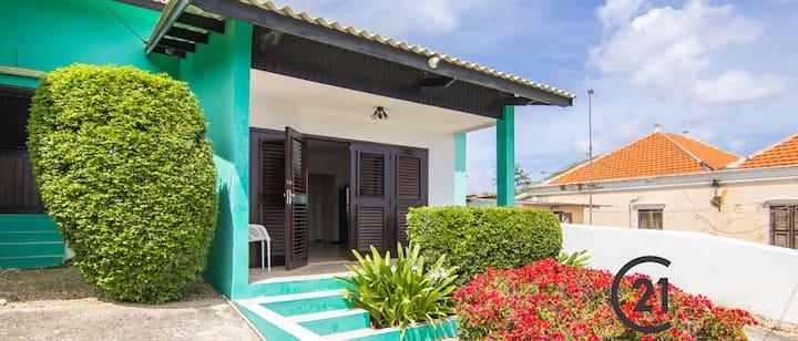 Zeezicht Appartement+2slaapkamers+parking+pool - Curaçao