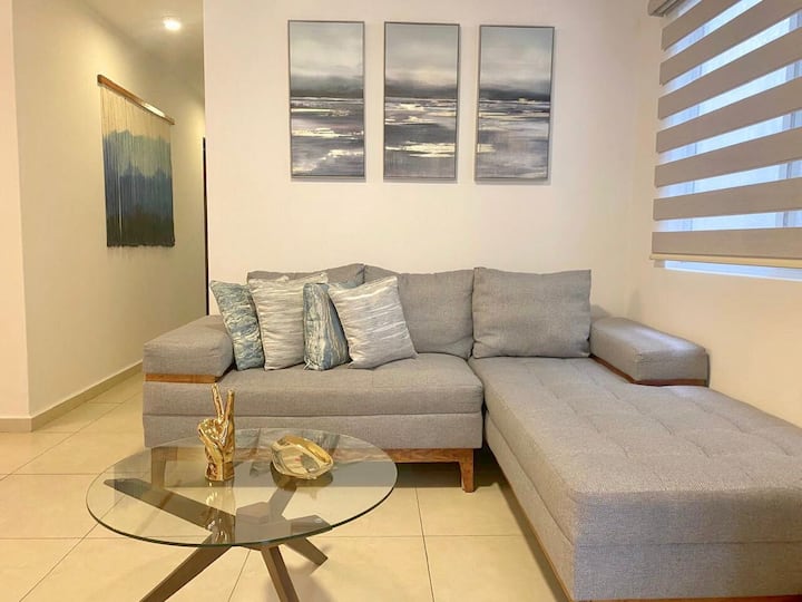 Modern Apartment 1 Block From Carranza Ave | A/c - San Luis Potosí