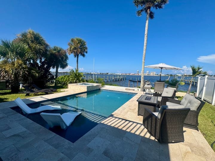 Riverfront Retreat | Pool & Hot Tub Near Beach - Daytona Beach, FL