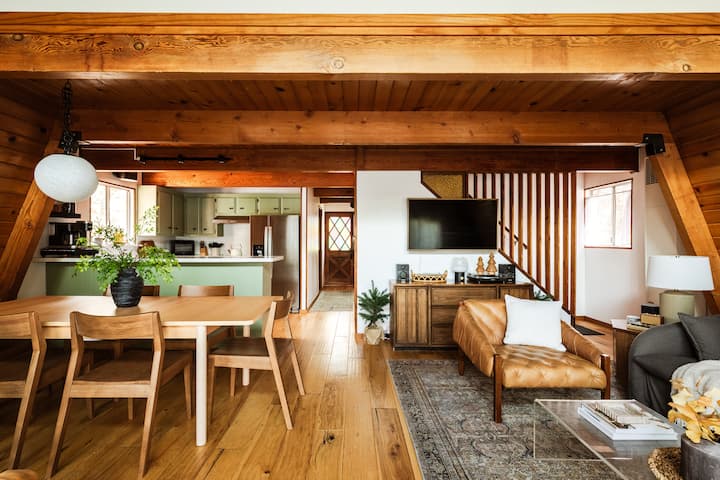 The Sunrise Summit Near Big Bear Lake - 빅베어레이크