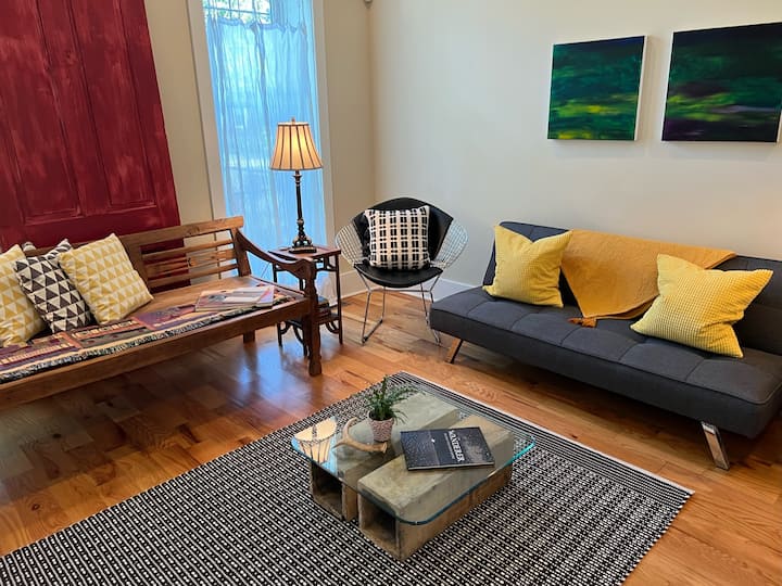 Classy Urban Condo With Patio - Louisville, KY