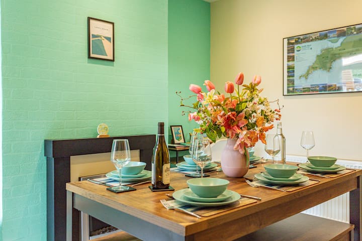 Cosy Cottage: Sea Views, Dogs Welcome Coastal Vibe - ドーセット