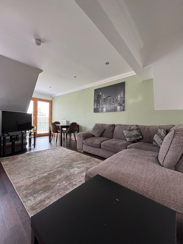 Apt 10 2 Bed Cathedral & River View - Norwich