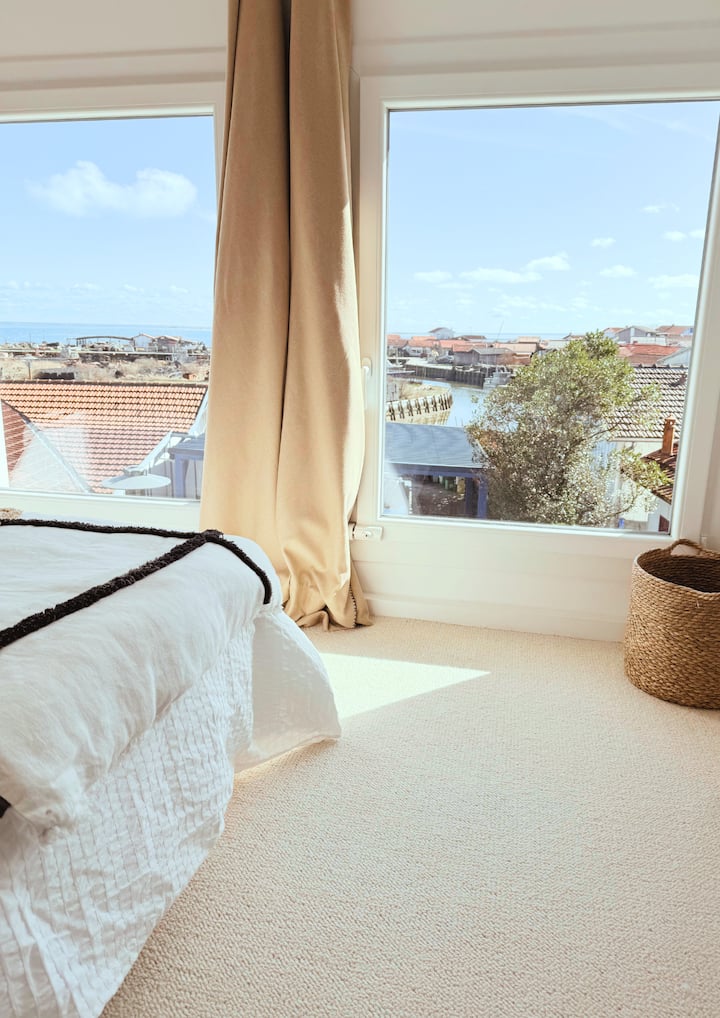 Maison Triplex Rénovée Avec Vue Sur Le Bassin