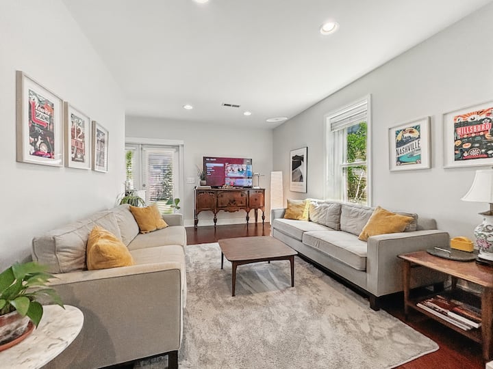 East Nashville Garden Apartment With 3 Bedrooms - Nashville