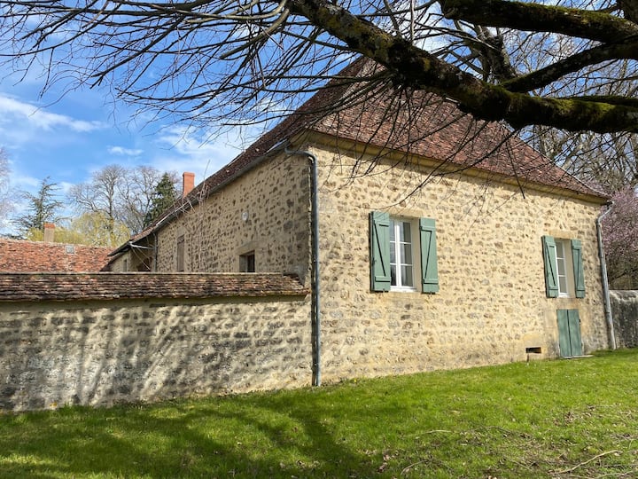 Le Logis Du Château De Champien - Avallon