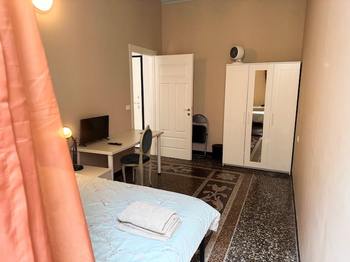 Lovely Room In Elegance Apartment - Gênes