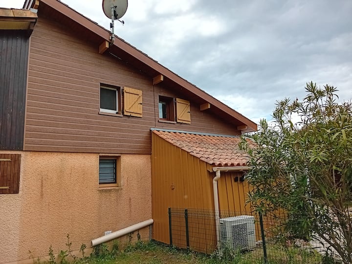 Maison De Vacances Climatisée, Prés Du Lac. - Carcans