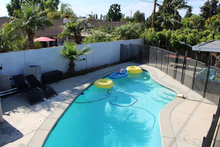 Disney Escape W/ Heated Pool + Family Games & More - Anaheim, CA