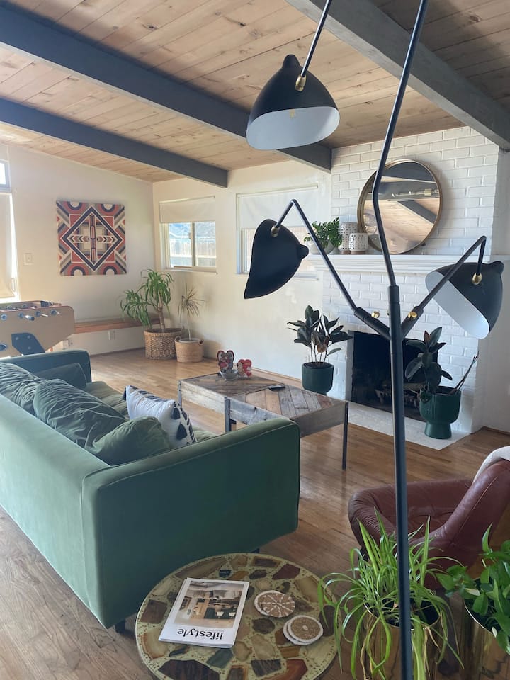 Little Oak Street House - Visalia, CA