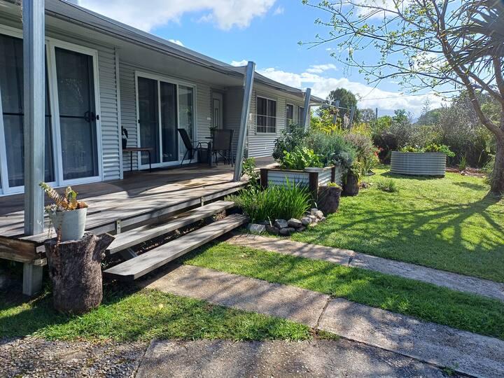 Clean, Comfortable And Central To Everything. - Coffs Harbour