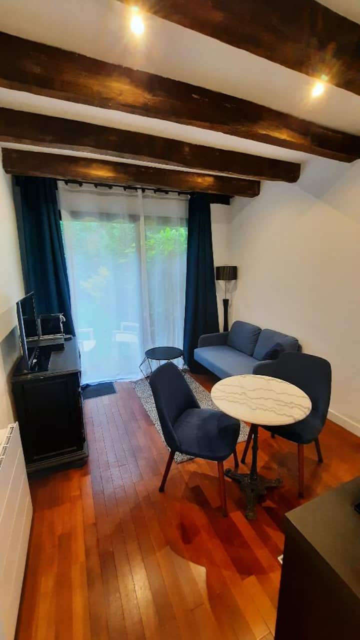 Logement Individuel Dans Quartier Calme - Rochecorbon