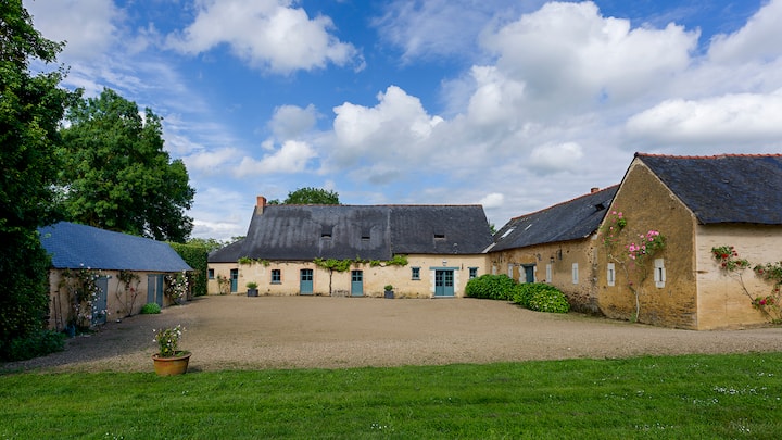 Grande Maison Au Calme Dans Parc Avec Piscine - Parc Terra Botanica