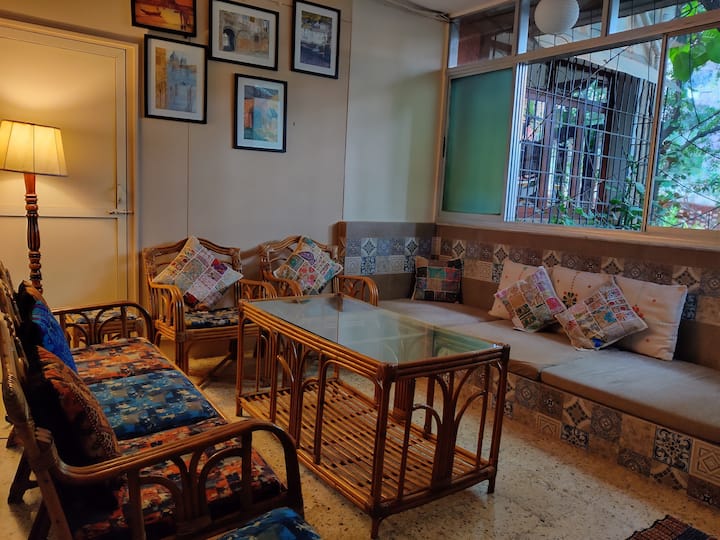 Secluded & Green 2bhk In Ancestral Bunglow Scruz E - Mumbai