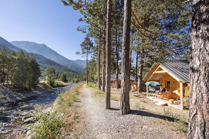 Chalet Montana | Huttopia La Clarée - Césane