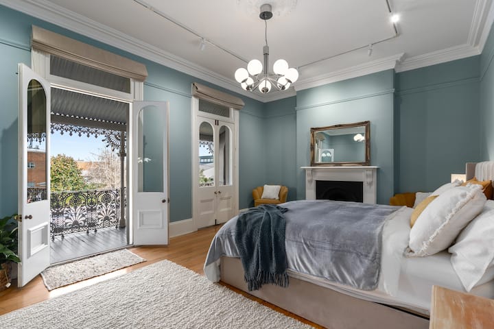 Bowral Guesthouse:historic Luxury In Bowrals Heart - Bowral