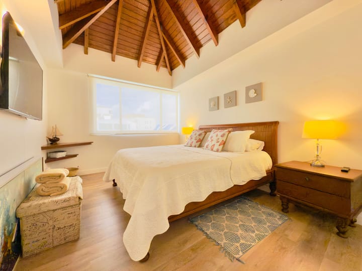 Penthouse Duplex | 3 Min Walk To The Main Beach - San Andrés