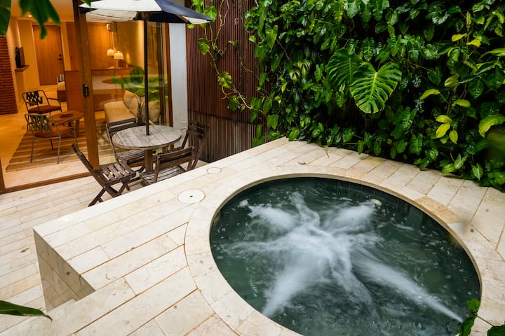 Charming New Studio W Private Jacuzzi In Old City - Cartagena, Colombia