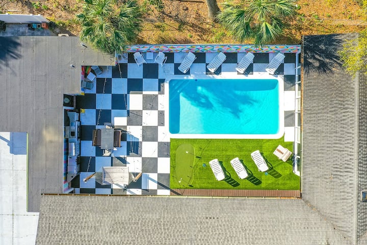 Mid-century Modern Pool Paradise 🌴 📸 🔥 - Jacksonville, FL
